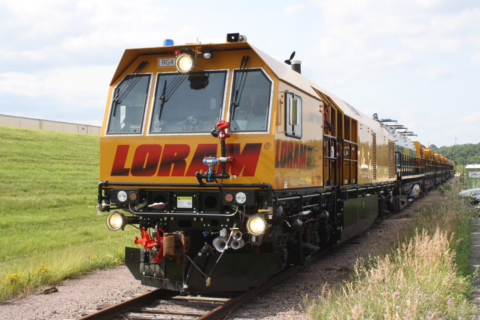 The “One and Done” Solution: Loram Rail Grinders and Mesabi® Radiators ...